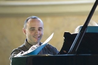 Performance Masterclass with Andrew Zolinsky | Goldsmiths, University ...